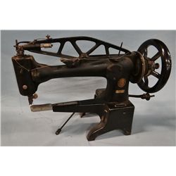 Singer leather Sewing machine, Mdl. 29K71, not mtd.