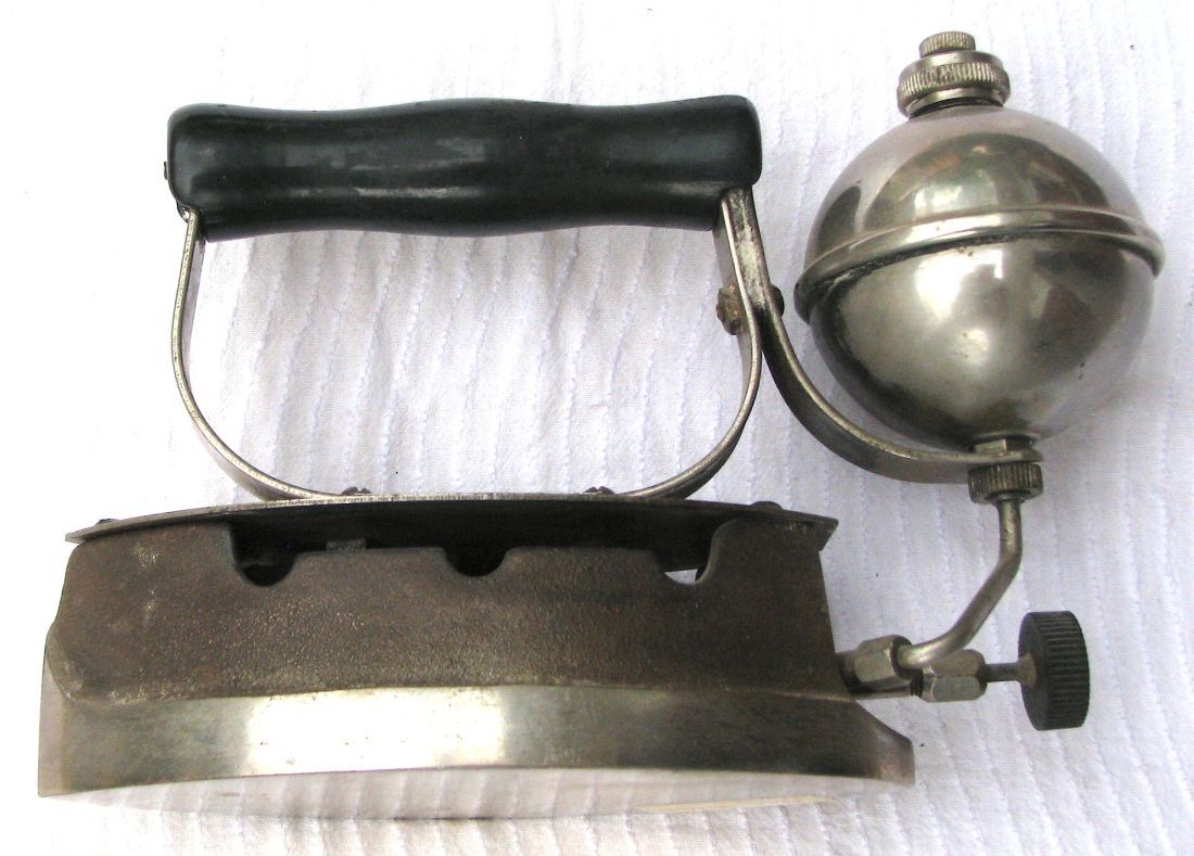 2 gas irons, Diamond & Coleman; Geneva 5 Star sad iron