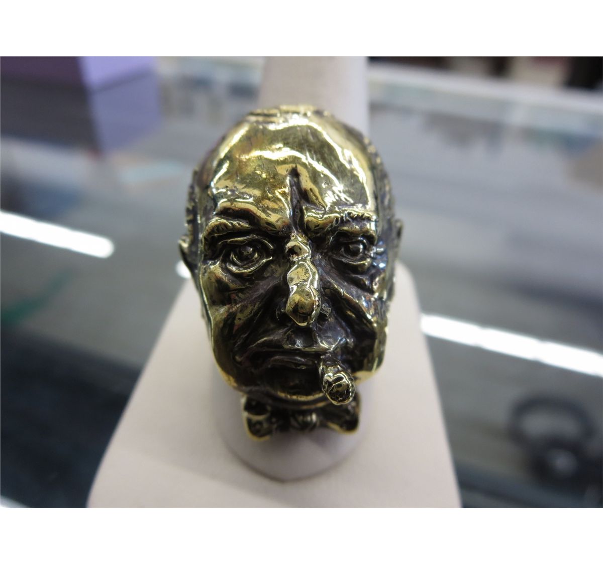 Custom made solid bronze Winston Churchill ring