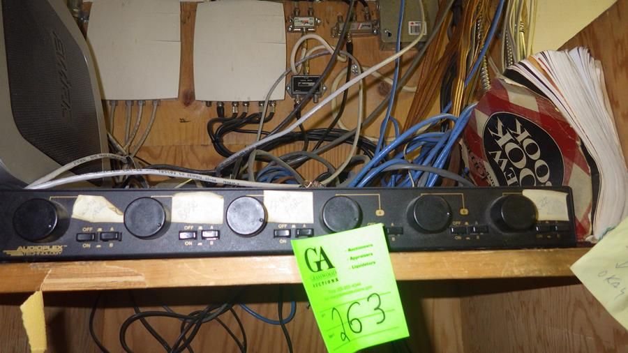 Peavey professional GPS 1500 High fidelity high power amplifier 2 x 750 ...