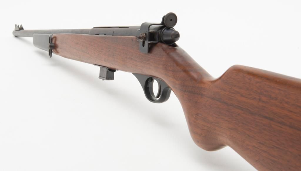 Mossberg Model 152 semi-auto rifle, .22LR cal., 18” round barrel, black ...