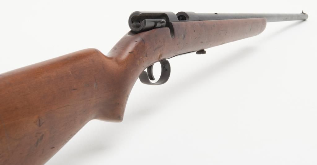 Lithgow bolt action rifle, .22 cal., 25” barrel, blue finish, wood ...