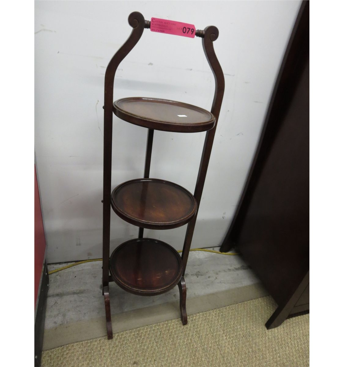 Vintage 3 tiered wood stand - collapsible