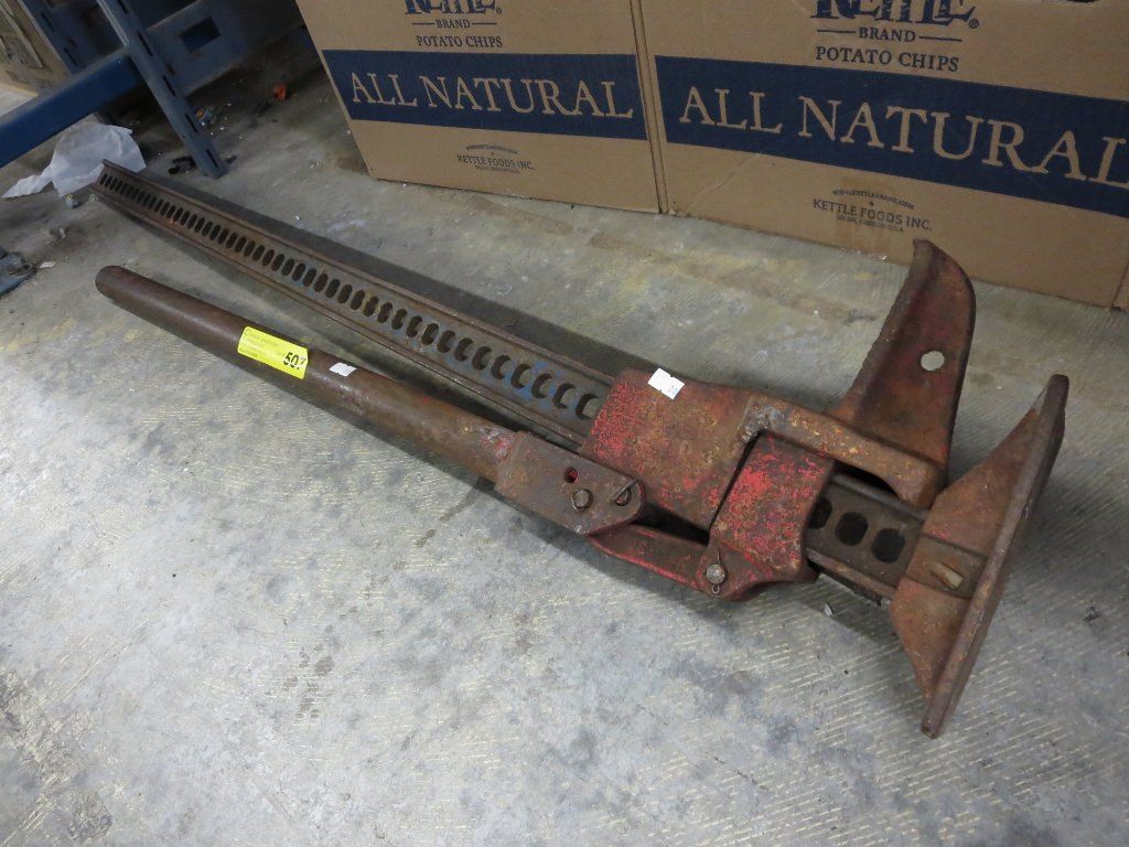 Heavy duty cast metal jack