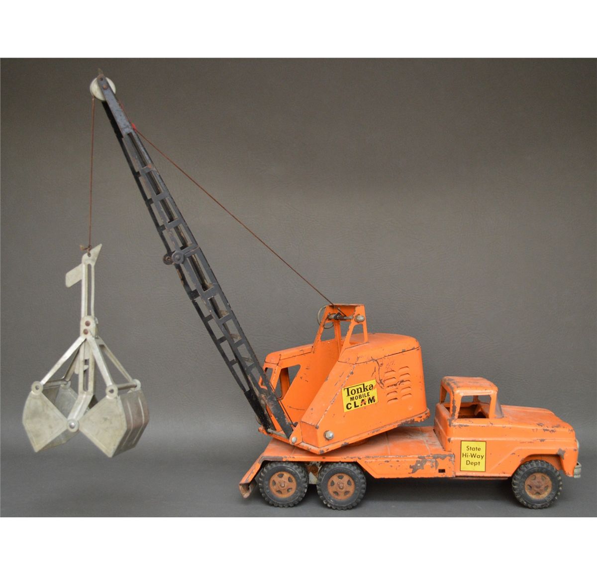 TONKA BUCKET LOADER TRUCK