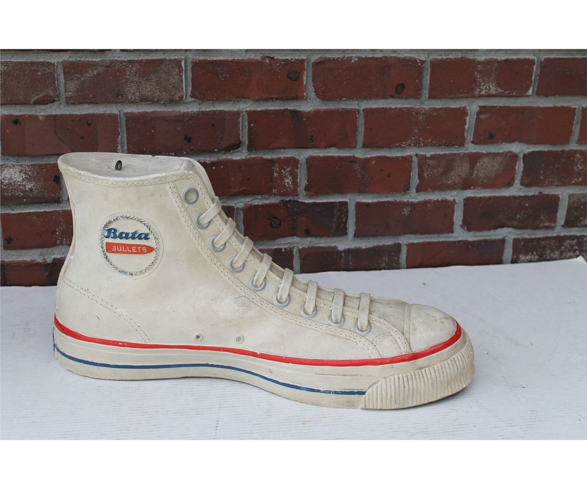 Beta Bullets Oversized Figural Shoe Display 2' x 12"