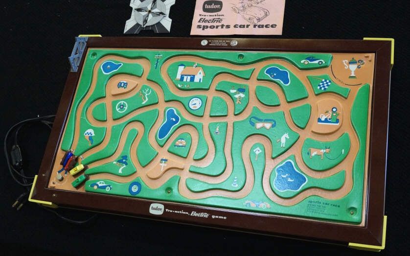 1959 Tudor Electric Sports Car Race Game