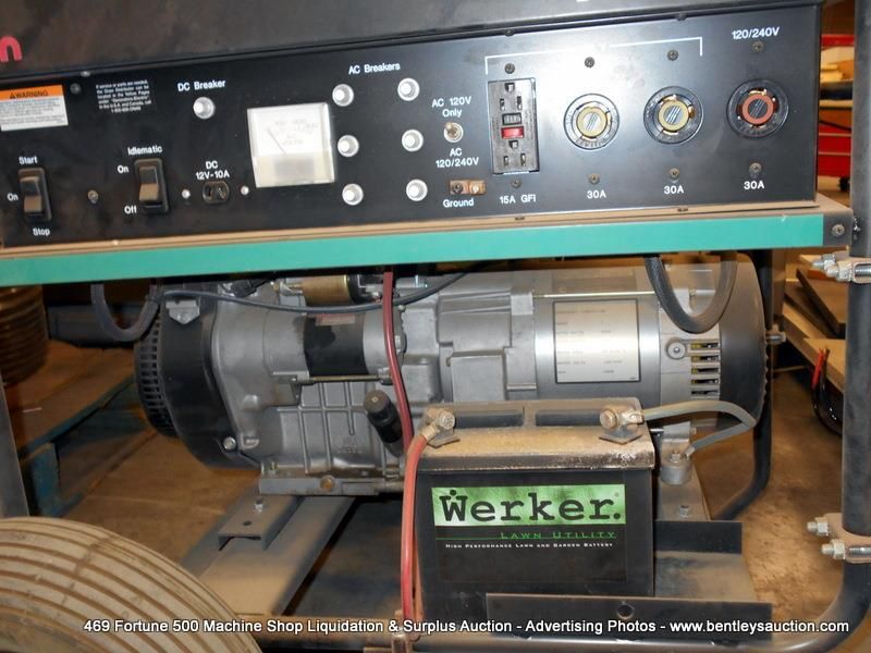 CUMMINS ONAN PRO 6000E PORTABLE GENERATOR