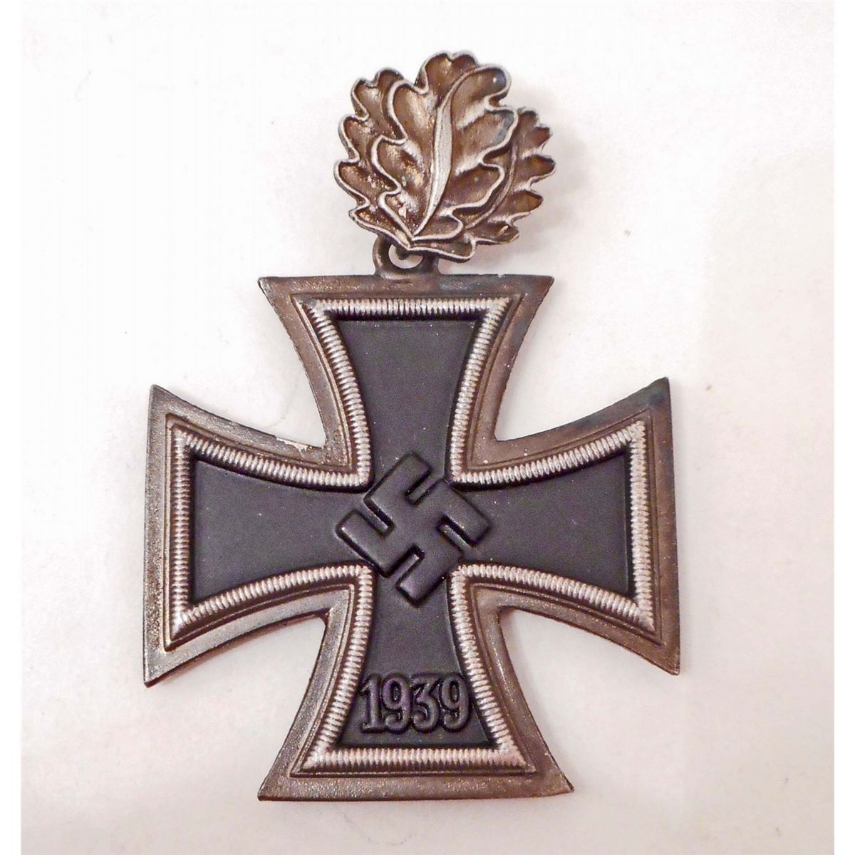 GERMAN NAZI KNIGHTS CROSS TO THE GERMAN CROSS W/ OAK LEAVES