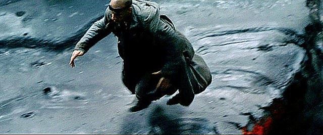 Chronicles Of Riddick Riddick (Vin Diesel) Planet Crematoria Cloak