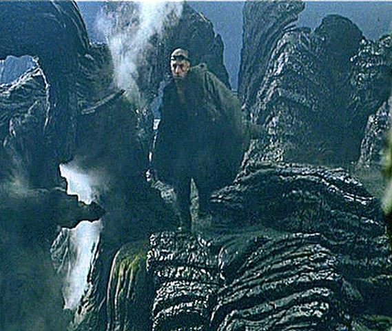 Chronicles Of Riddick Riddick (Vin Diesel) Planet Crematoria Cloak