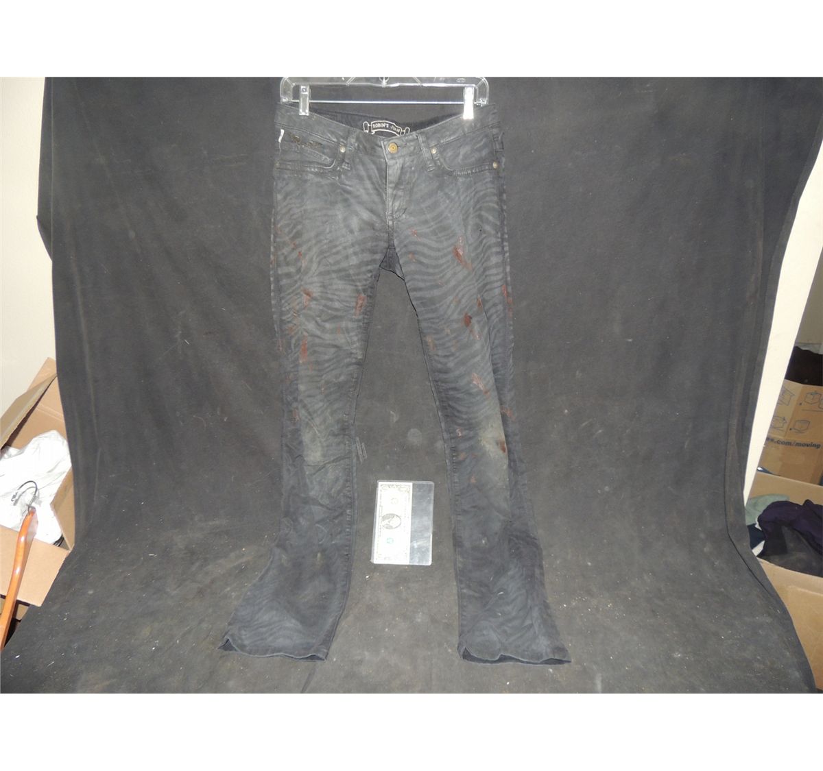 THE WALKING DEAD BLOODY ROTTEN ZOMBIE PANTS 14