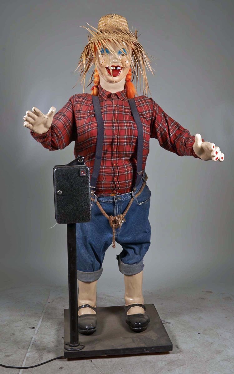 25 Cent Life Size Automaton Hillbilly Laffing Sal