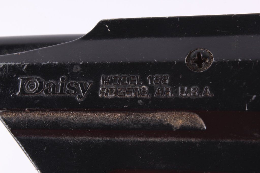 Daisy Model 188 Air Pistol This is a great 1970's
