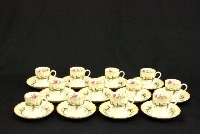 Reproduction of early Royal Worcester Florence ca. 1768. Plate approx ...
