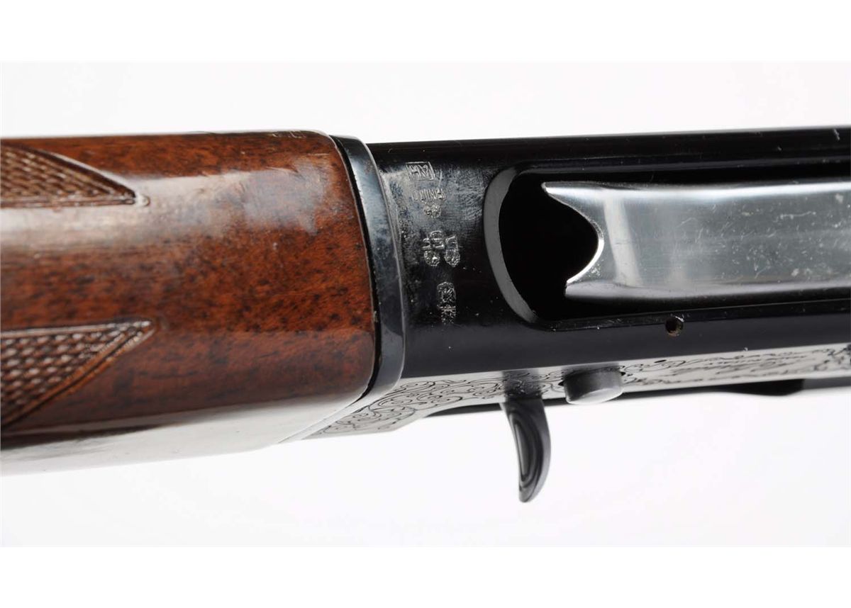 Beretta Mod A302 12G Semi Auto Shotgun
