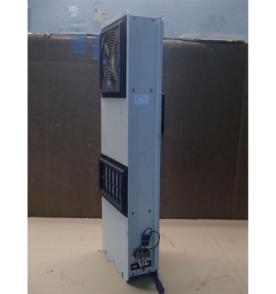 Arcool Electrical Cabinet Cooling Unit AC721PS25A BTM Industrial Arcool Electrical Cabinet Cooling Unit AC721PS25A BTM Industrial