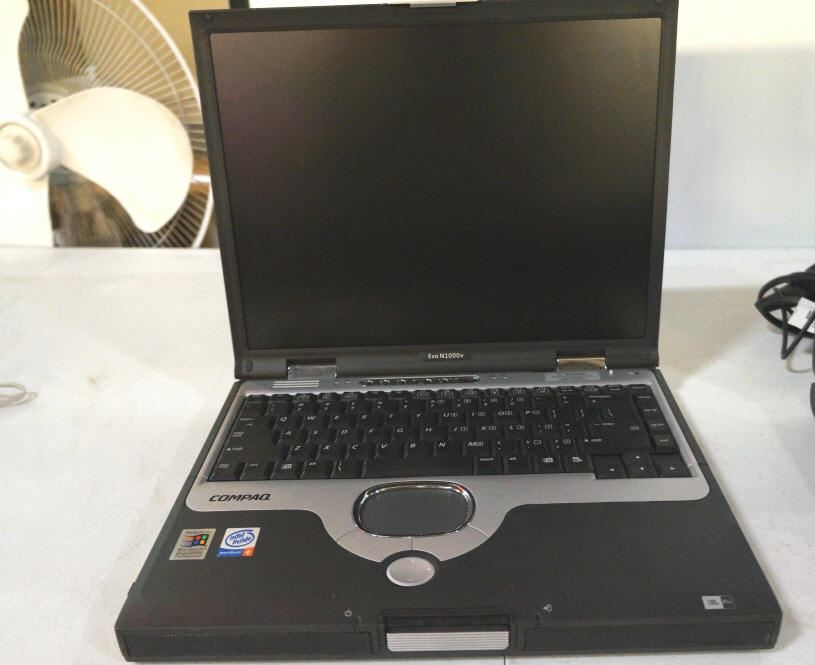Compaq EVO N100V Laptop PC