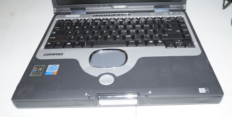 Compaq EVO N100V Laptop PC