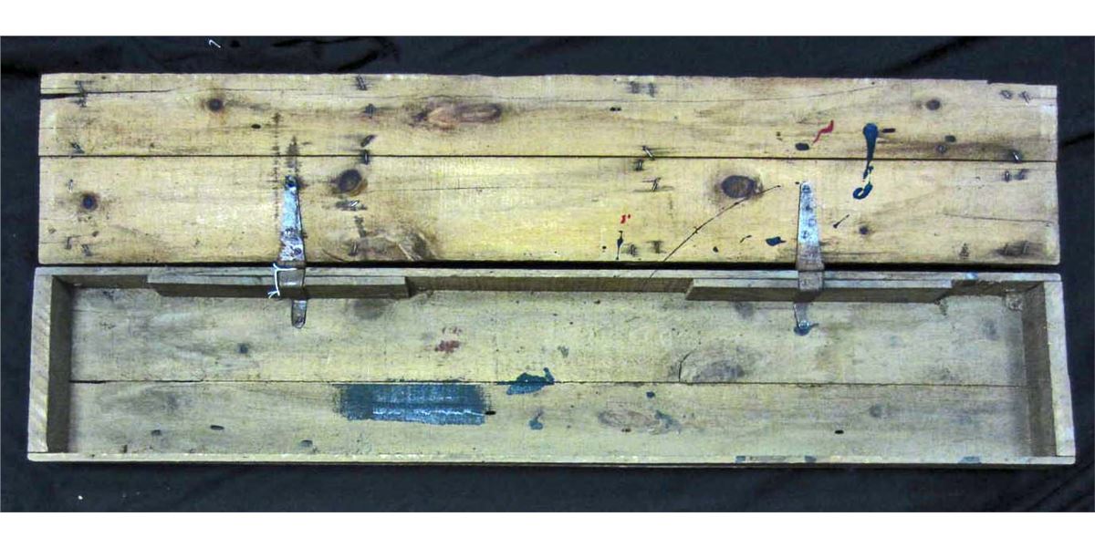 RARE ANTIQUE MONTGOMERY WARD WOOD GUN SHIPPING BOX