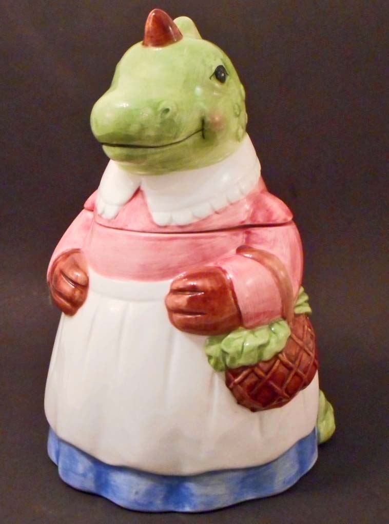 GREEN LIZARD IN DRESS COOKIE JAR