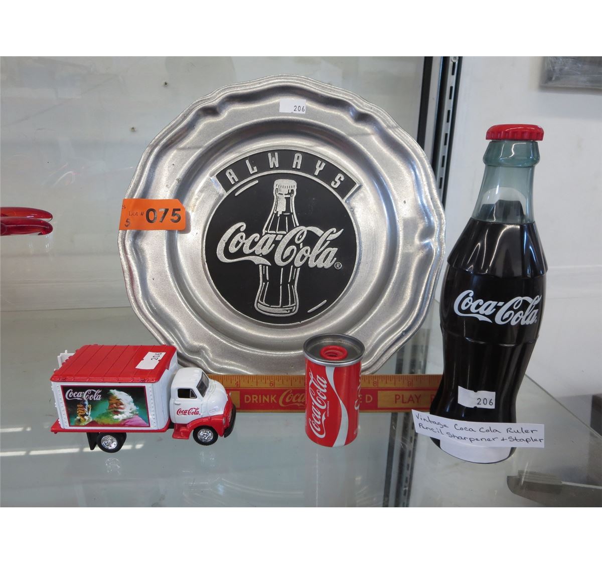 5 Coca-Cola advertising items
