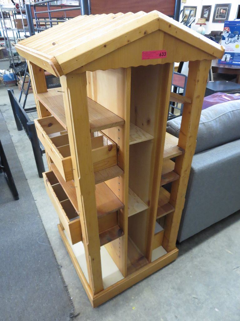 Wood house shaped display shelf