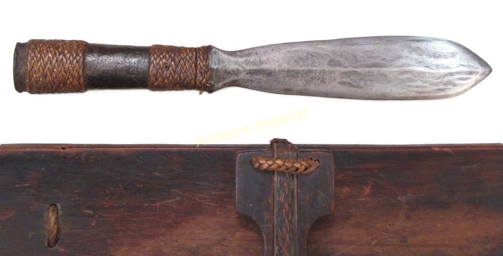 AN IGOROT HINALUNG KNIFE