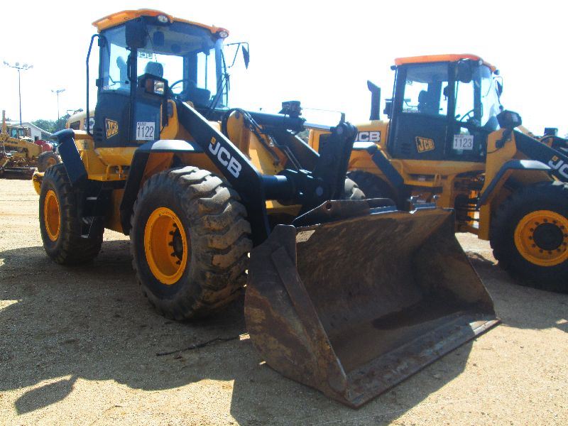 JCB 426ZX WHEEL LOADER, S/N 789798, (12 YR) GP BUCKET, ECAB W/AR, 20.5-25 TIRES, METER READING ...