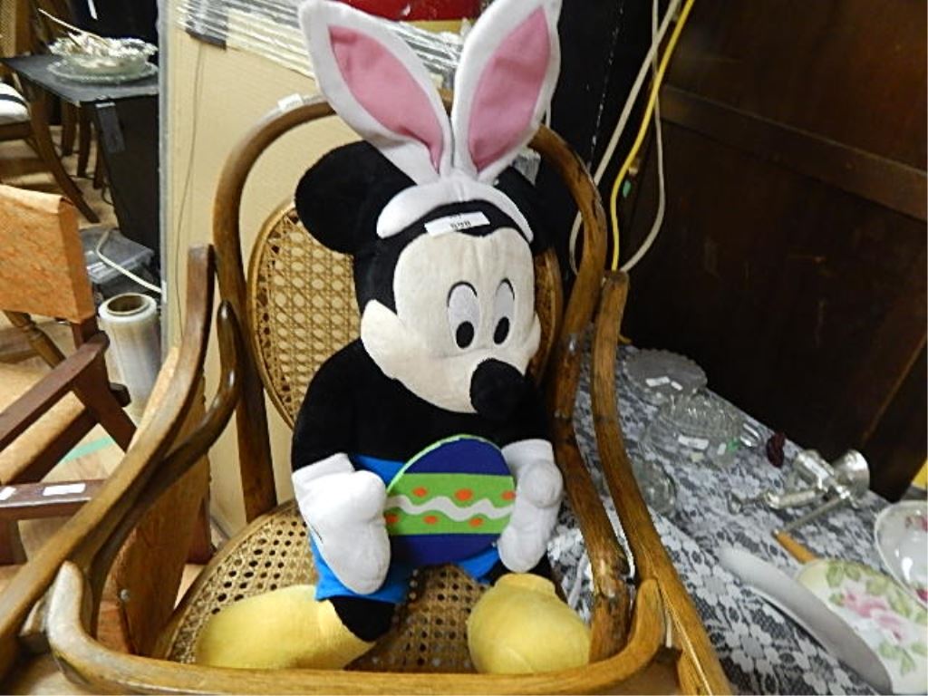 COLLECTABLE MICKEY MOUSE STUFFY