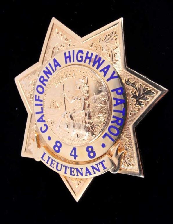 California Highway Patrol Lieutenant Badge This is