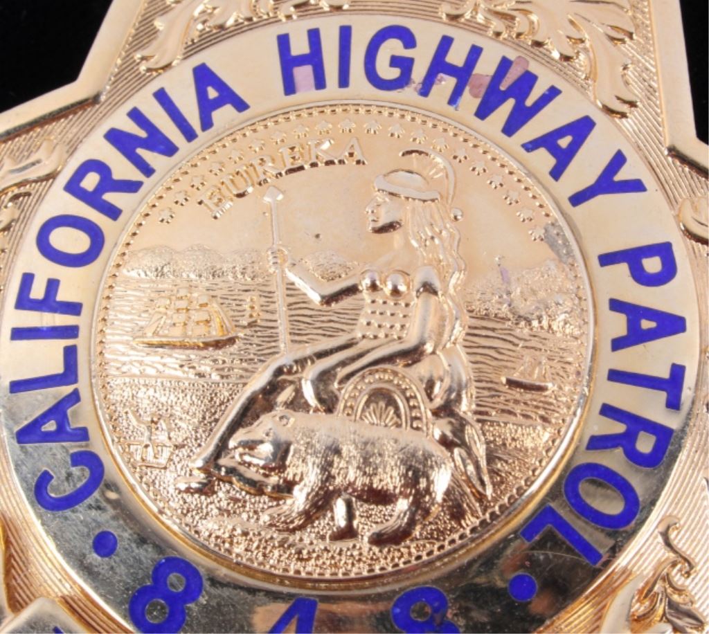 California Highway Patrol Lieutenant Badge This is