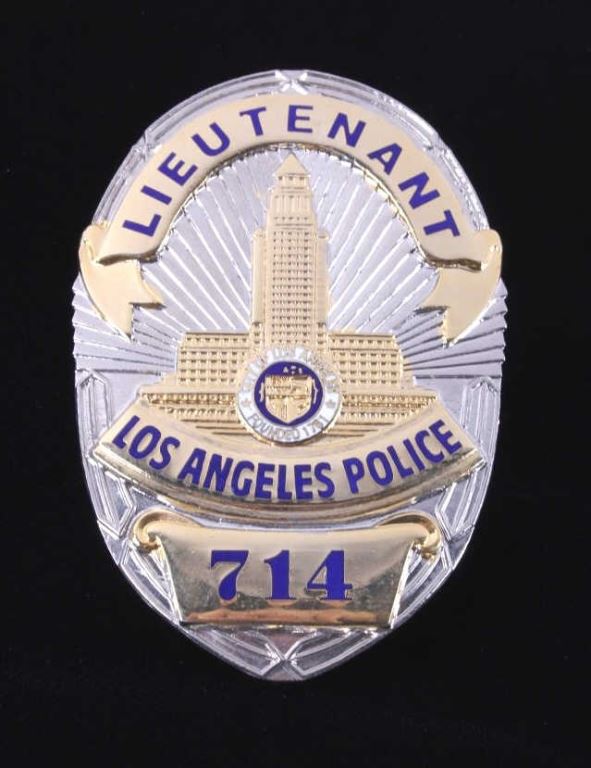Los Angeles Lieutenant Police Badge Dragnet This i