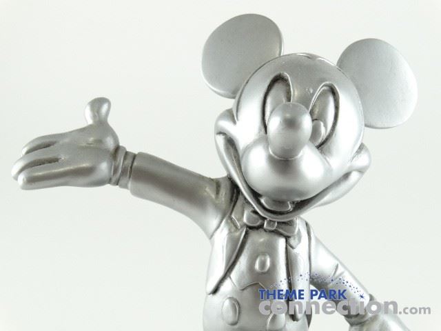 Disney Rare CAST Member Exclusive MICKEY MOUSE Silver Mousecar Figure ...
