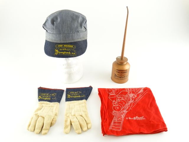 Disney Vintage Walt Disney's Disneyland Railroad Engineer Train DONALD ...