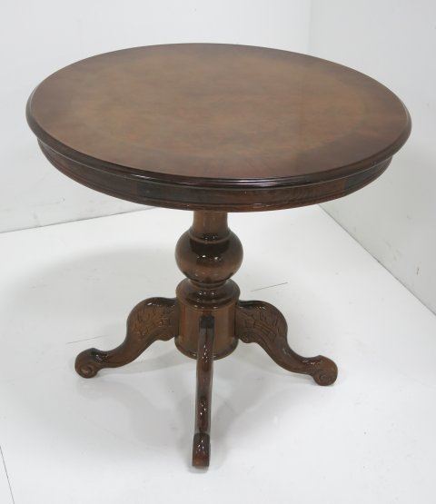 Mahogany reproduction center table