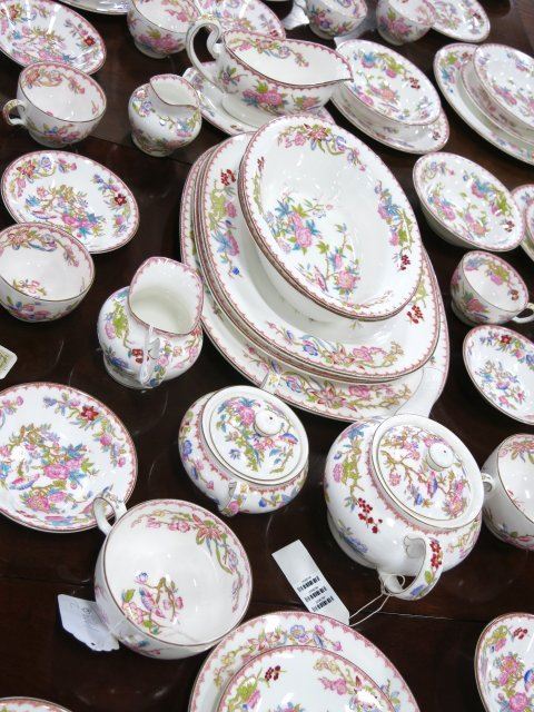 Minton "Cuckoo Floral Bird" dinnerware set