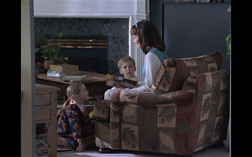 Outer Limits, The (TV) - Mary 25's Outfit (Sofia Shinas)