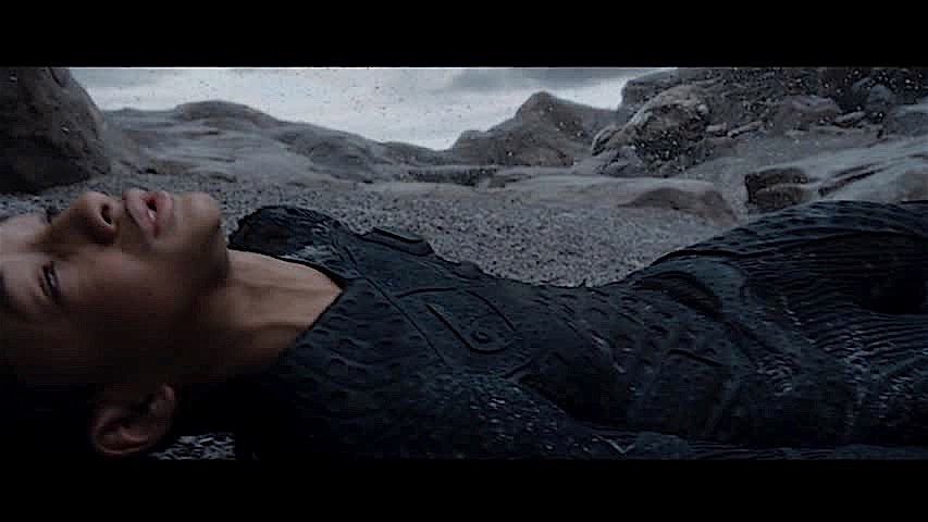 After Earth - Kitai Raige's Ash Lifesuit