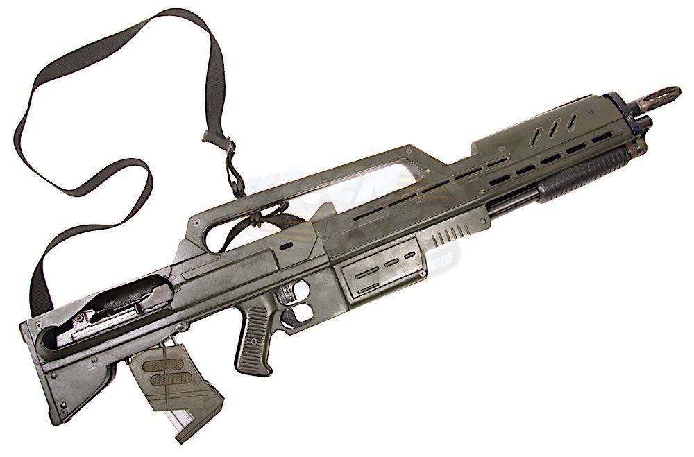 Starship Troopers - Live Firing Morita Rifle (Jake Busey)