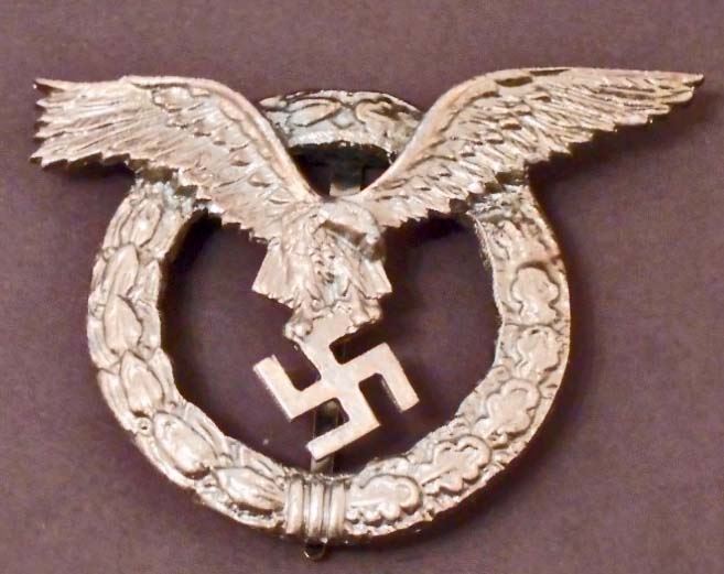 GERMAN NAZI LUFTWAFFE PILOT / OBSERVER BADGE