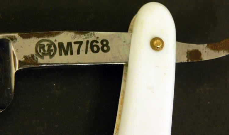 NAZI WEHRMACHT STRAIGHT RAZOR - IN HONOR OF MY SERVICE