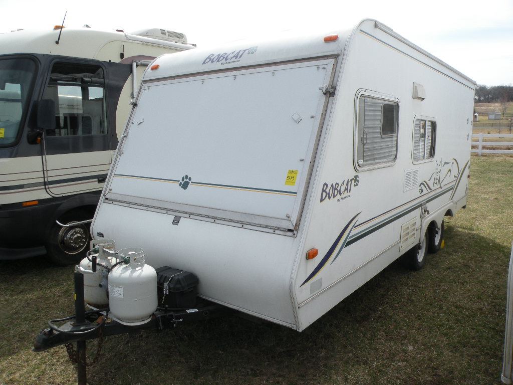2000 Bobcat 18 ft camper trailer SN#-4YDT2022XY8026915