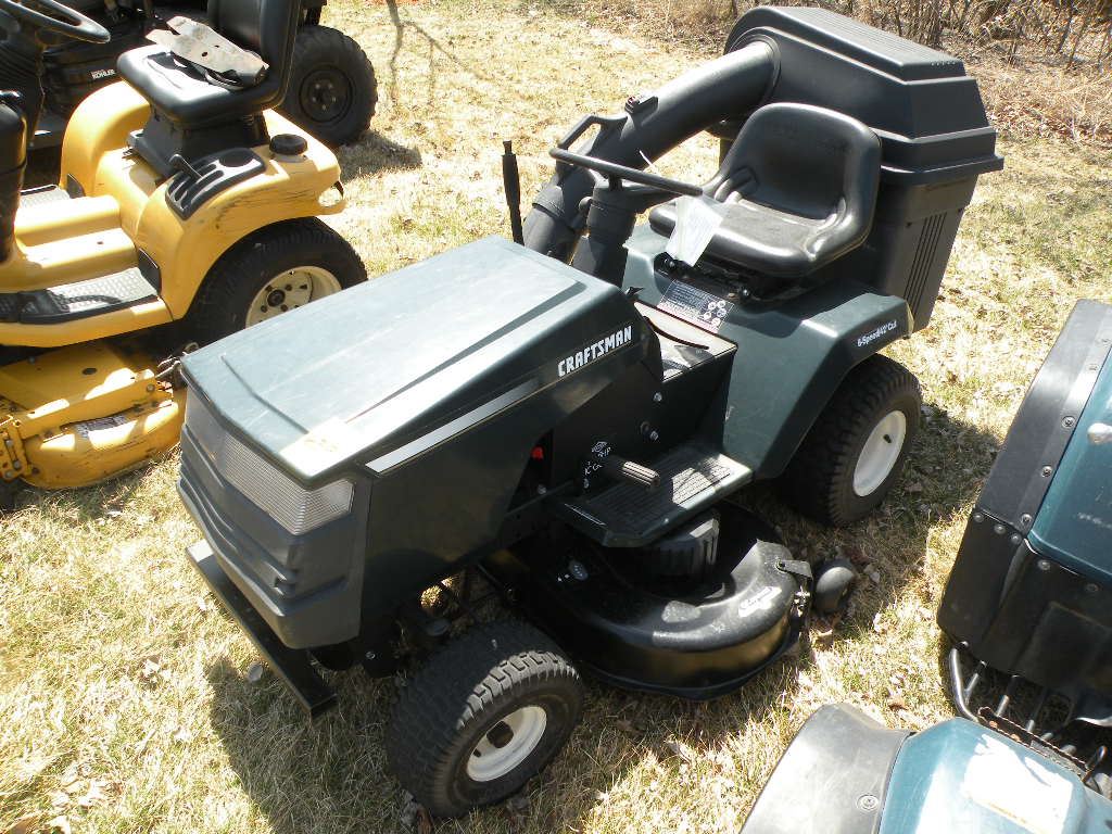 Craftsman 13.5hp mower w/42" deck