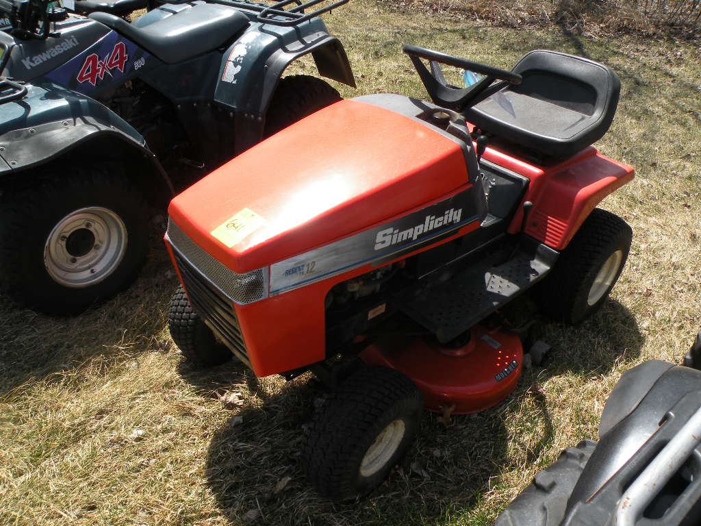 Simplicity Regent 12 mower