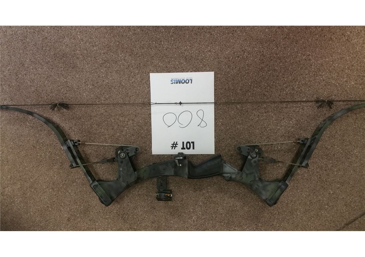 ONEIDA STRIKE EAGLE COMPOUND BOW