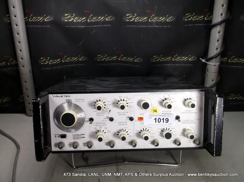 WAVETEK 166 50MHZ PULSE/FUNCTION GENERATOR (print sequence:) 65211