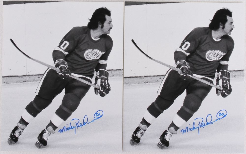 Lot of (2) Mickey Redmond Signed Red Wings 8x10 Photos (PA LOA)