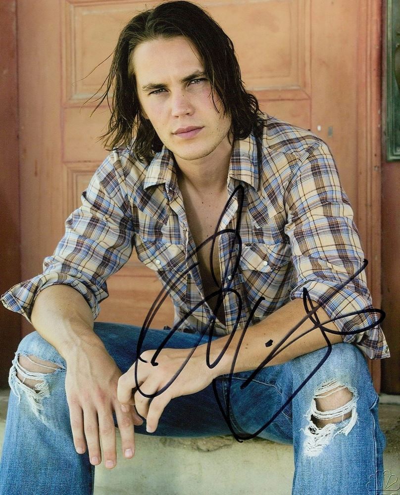 Taylor Kitsch Signed 8x10 Photo (PA LOA)