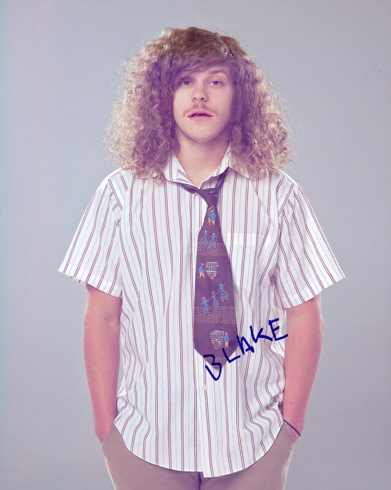 Blake Anderson Signed "Workaholics" 8x10 Photo (PA LOA)
